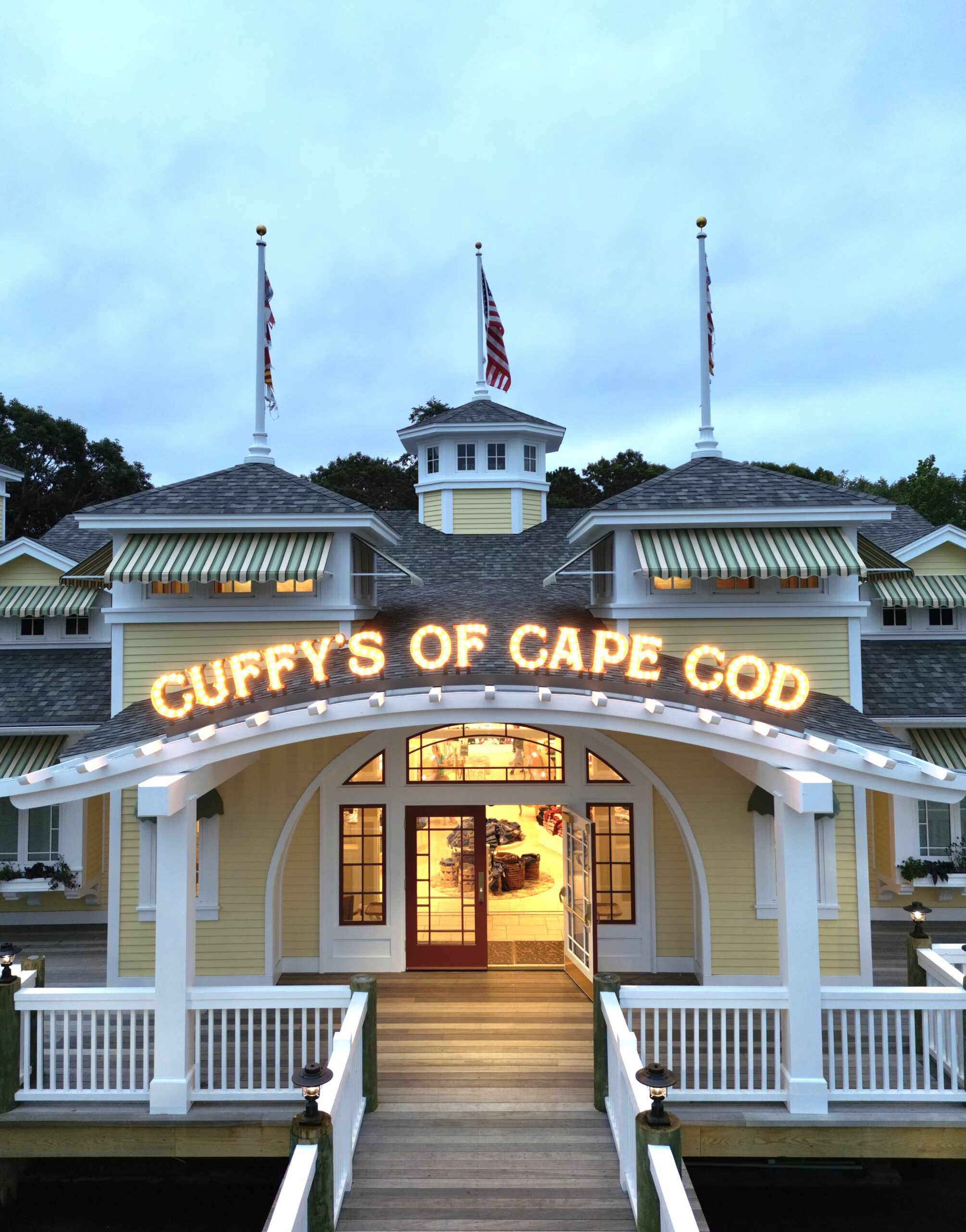 default | Cuffy's of Cape Cod
